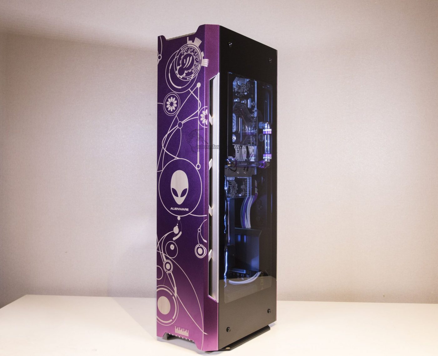[Mais um brinquedo] – E você achando seu PC bonitinho – Case Mod: The ...